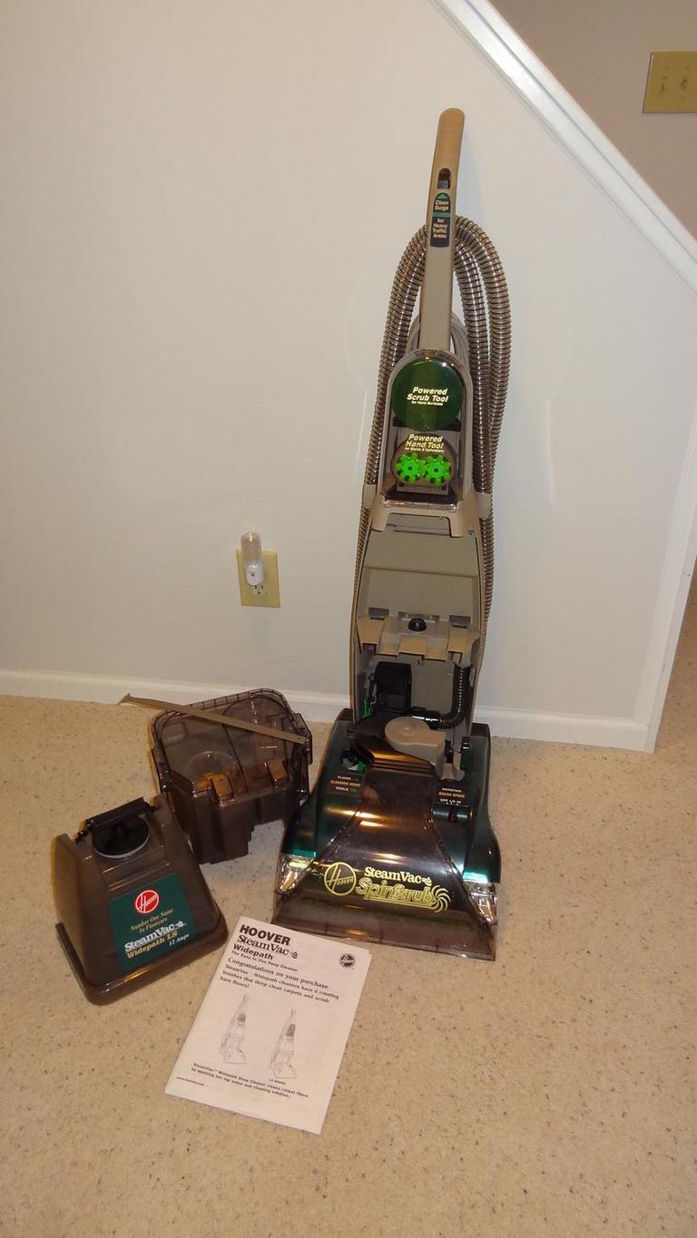 Auction Ohio | Hoover Steam Vacuum