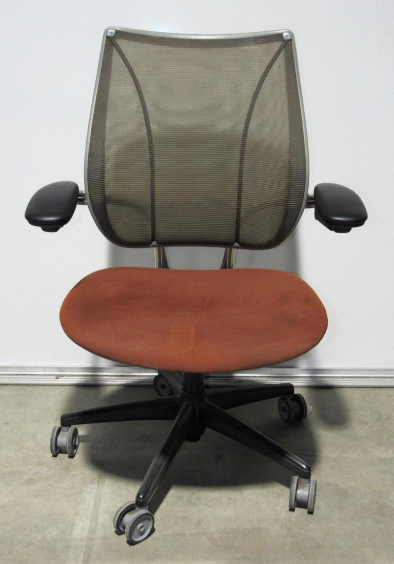Auction Ohio | Humanscale Liberty Task Chair
