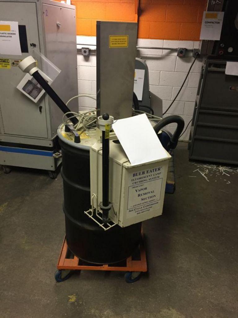 Auction Ohio | Bulb Crusher