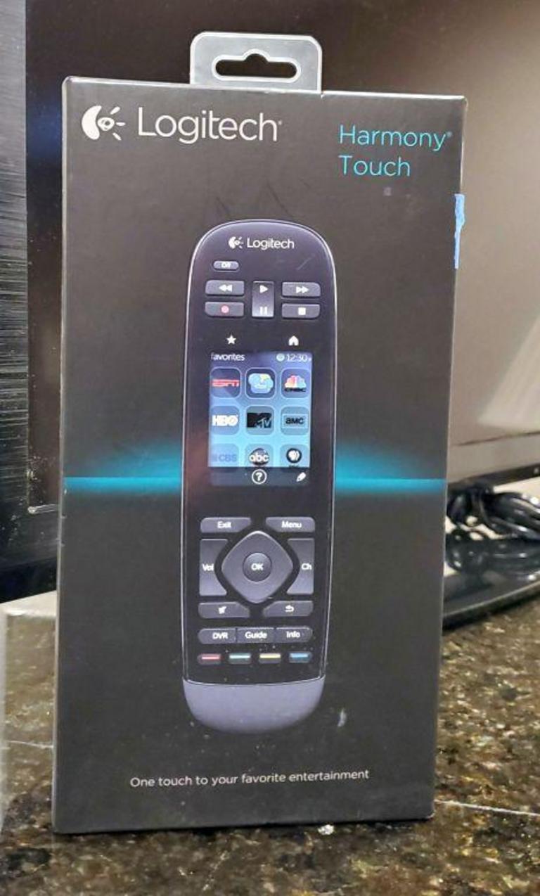 Auction Ohio | Logitech Remote Control