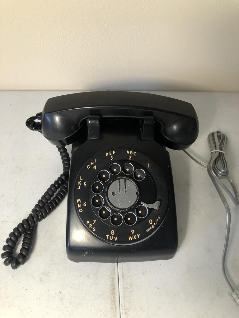 Auction Ohio | Western Electric Rotary Phone