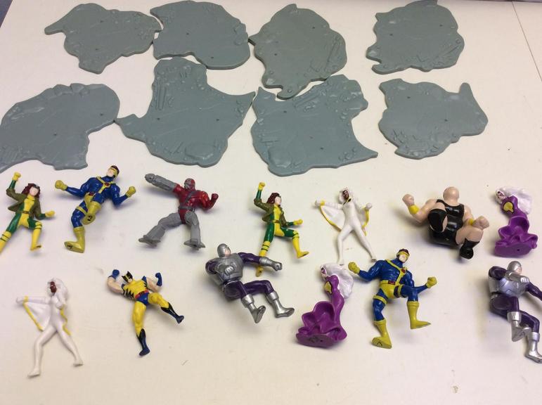 Auction Ohio | Mini Action Figures