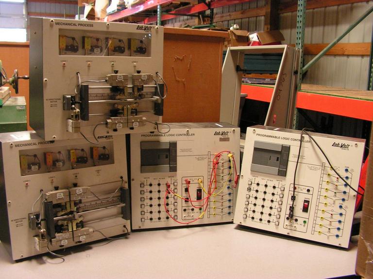 Auction Ohio | Lab Volt Trainers