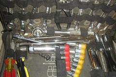 Auction Ohio | NAPA Evercraft Tool Set