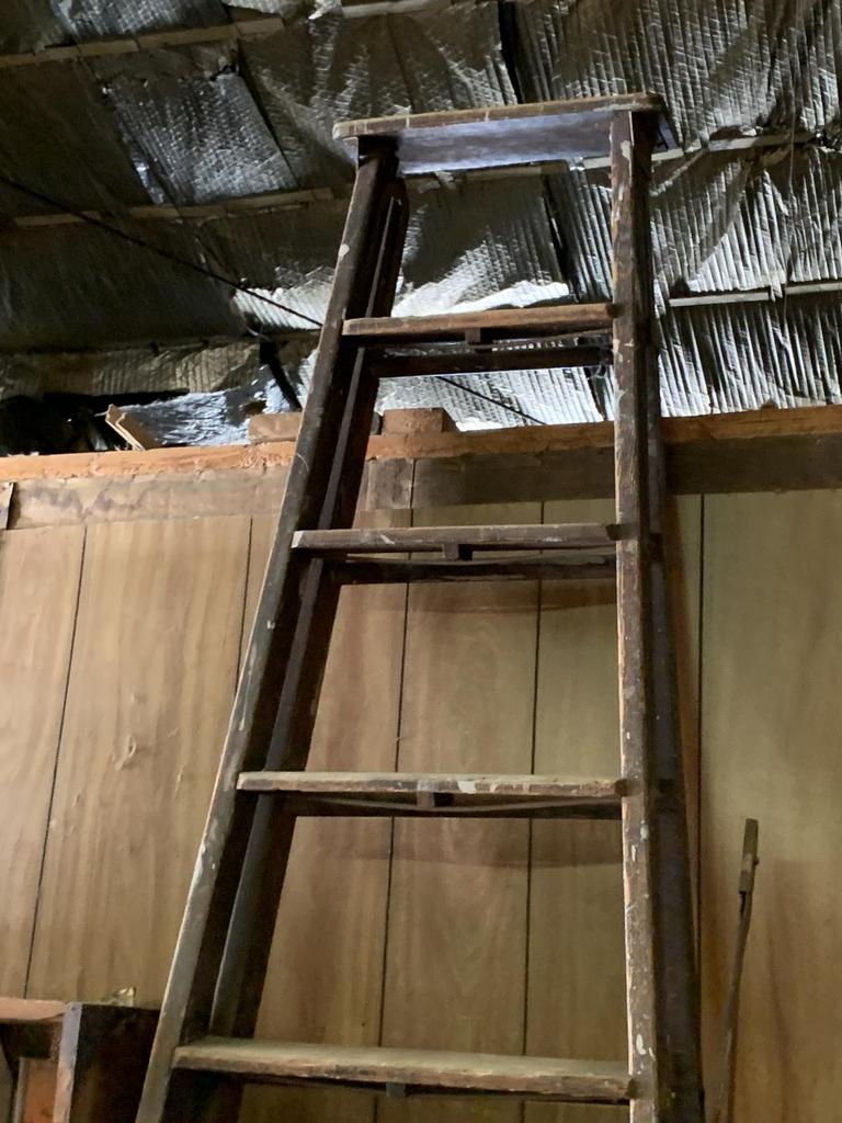 Auction Ohio | Wooden A-Frame Ladder