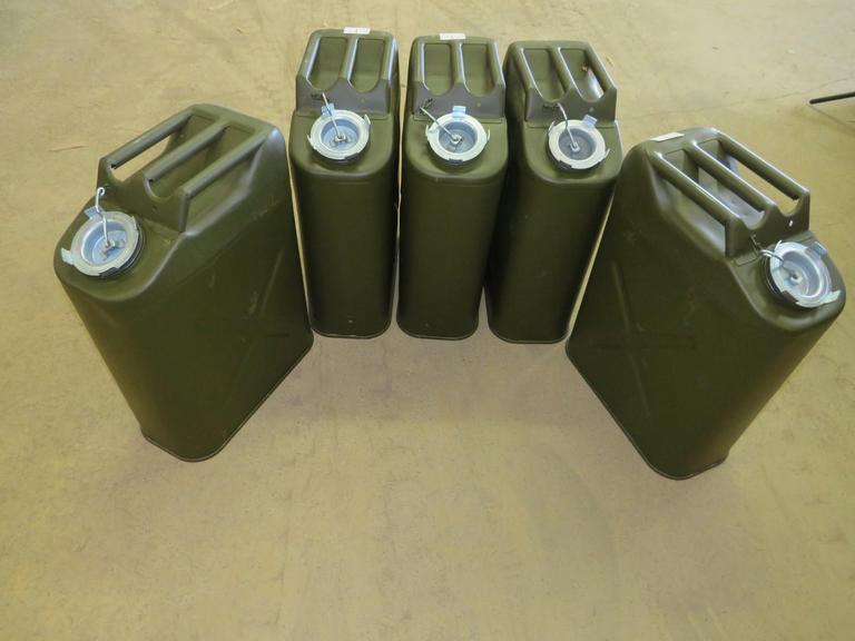 Auction Ohio | Military Gas Cans