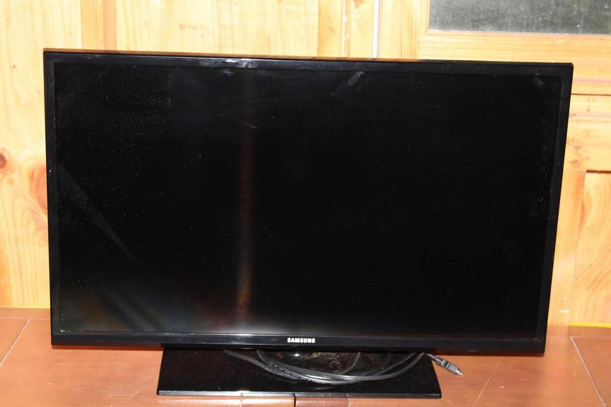 Auction Ohio | Samsung Flat Screen Television