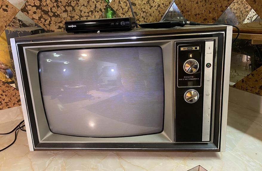 Auction Ohio | Zenith Chromacolor II