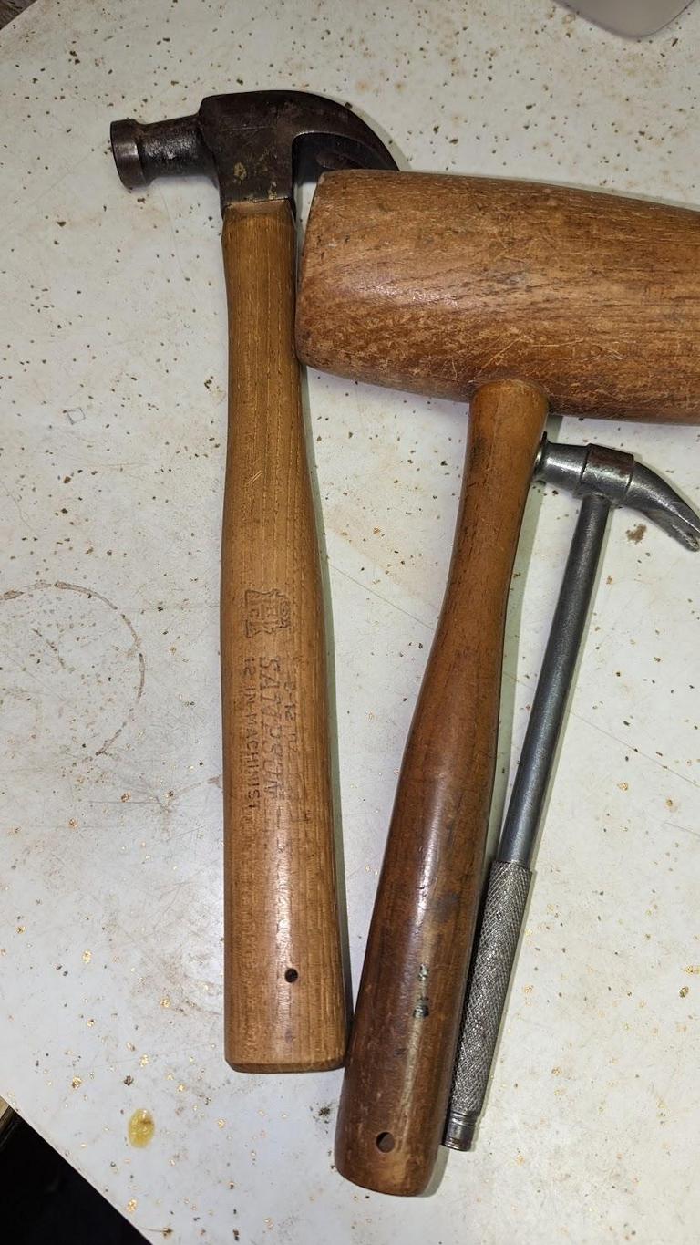 Auction Ohio | Vintage hammers and mallet