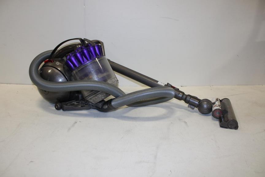 Auction Ohio | Dyson Ball Vacuum