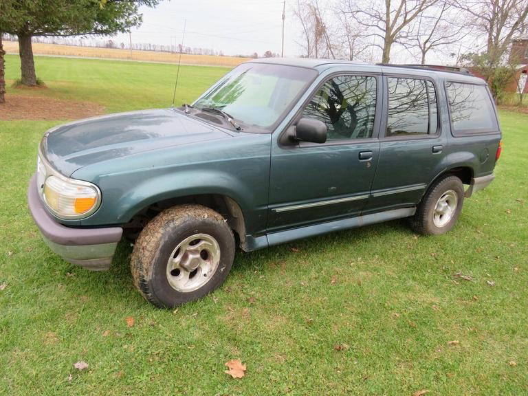 Auction Ohio | 1995 Ford Explorer