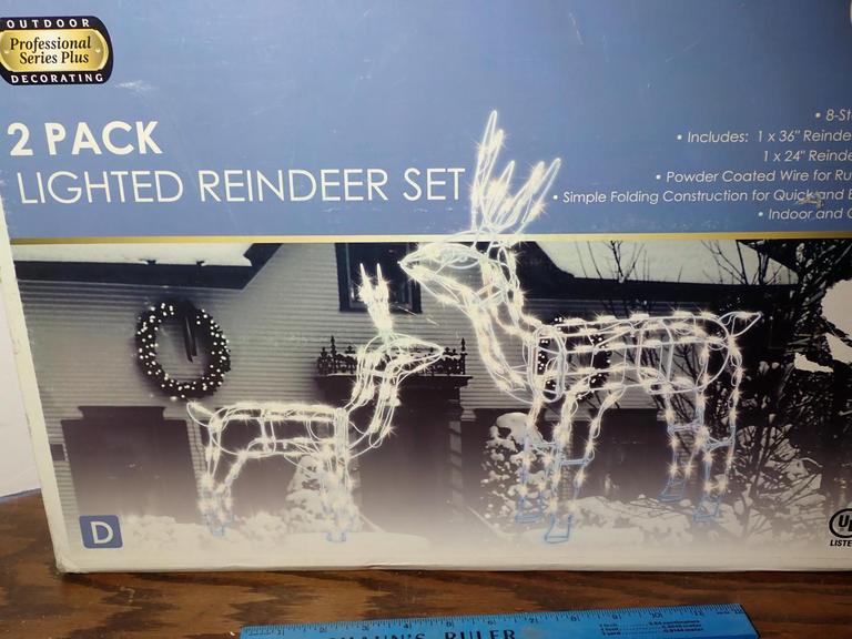Auction Ohio | Outdoor Lighted Reindeer set