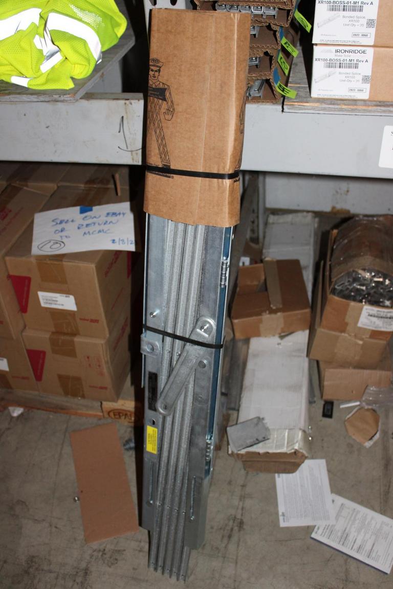 Auction Ohio | FS Industries Folding Panel