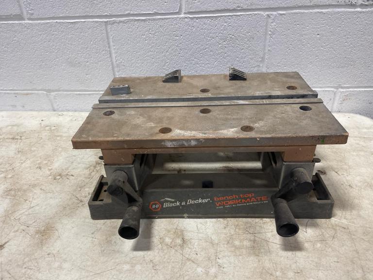 Auction Ohio | Bench Top Workmate
