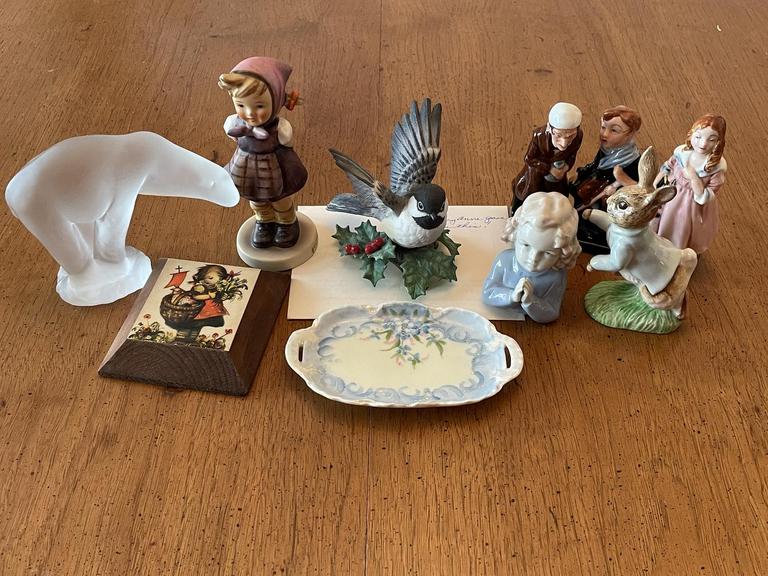 Auction Ohio | Small Collectibles