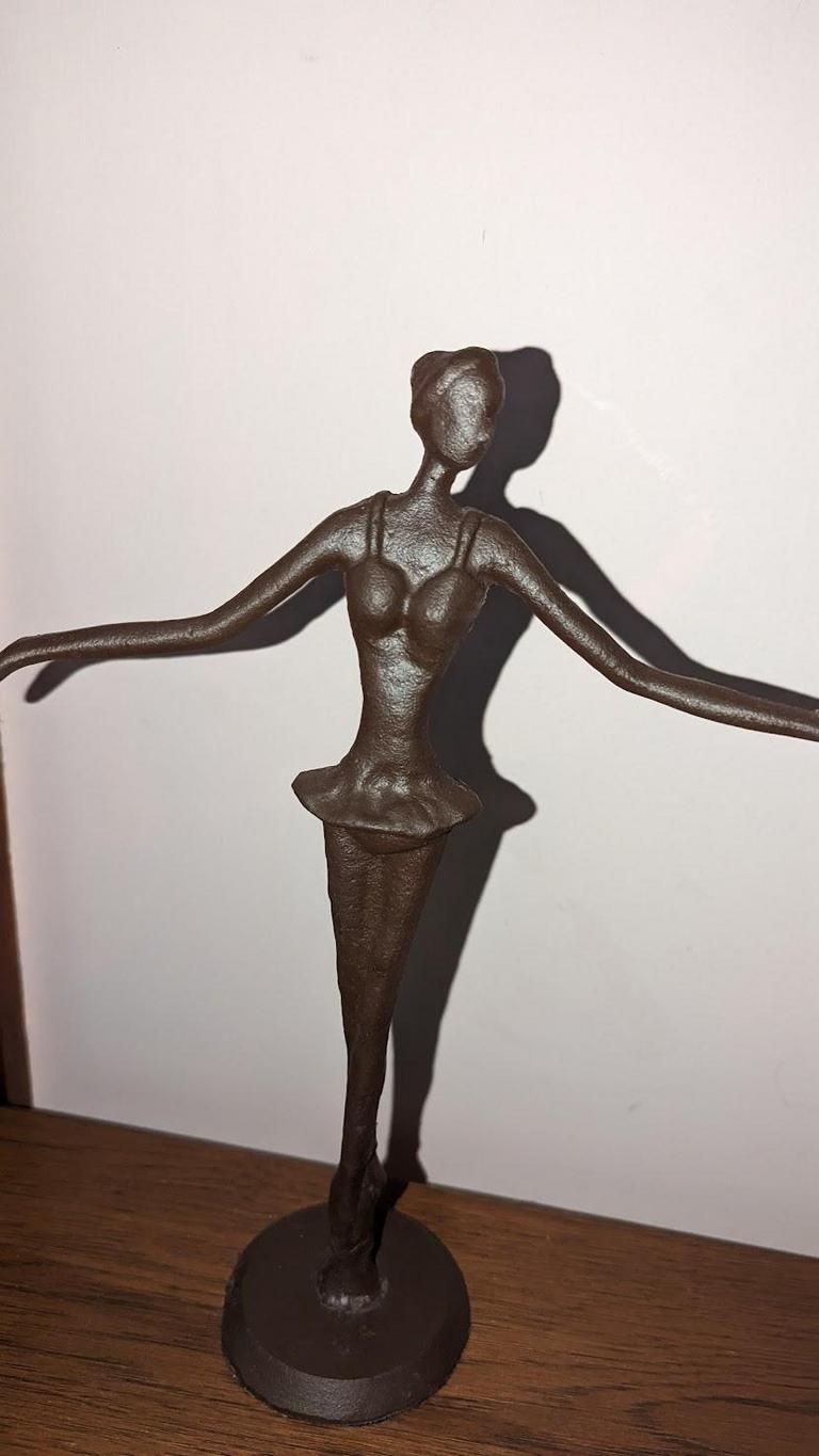 Auction Ohio | Cast Iron dancer