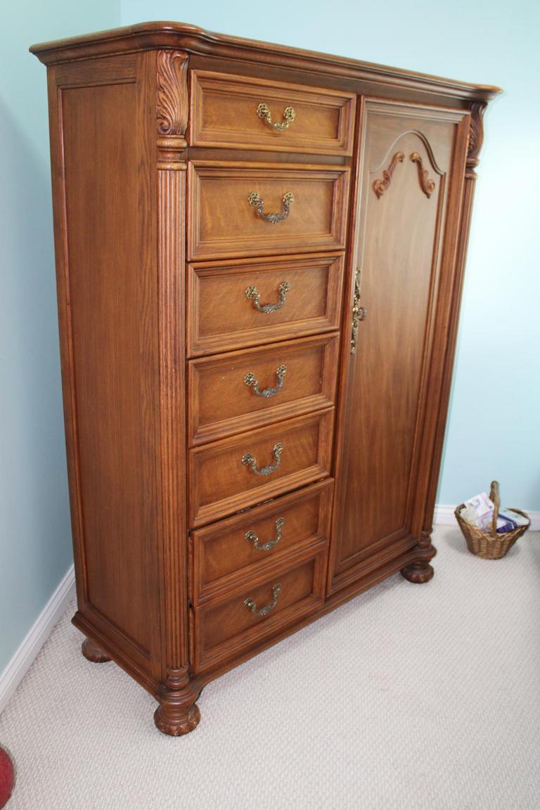Auction Ohio | Tuscan Chiffarobe Cabinet