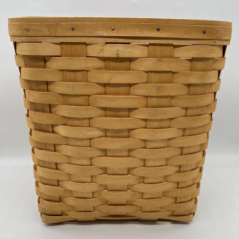 Auction Ohio | Signed - Royce Craft Basket