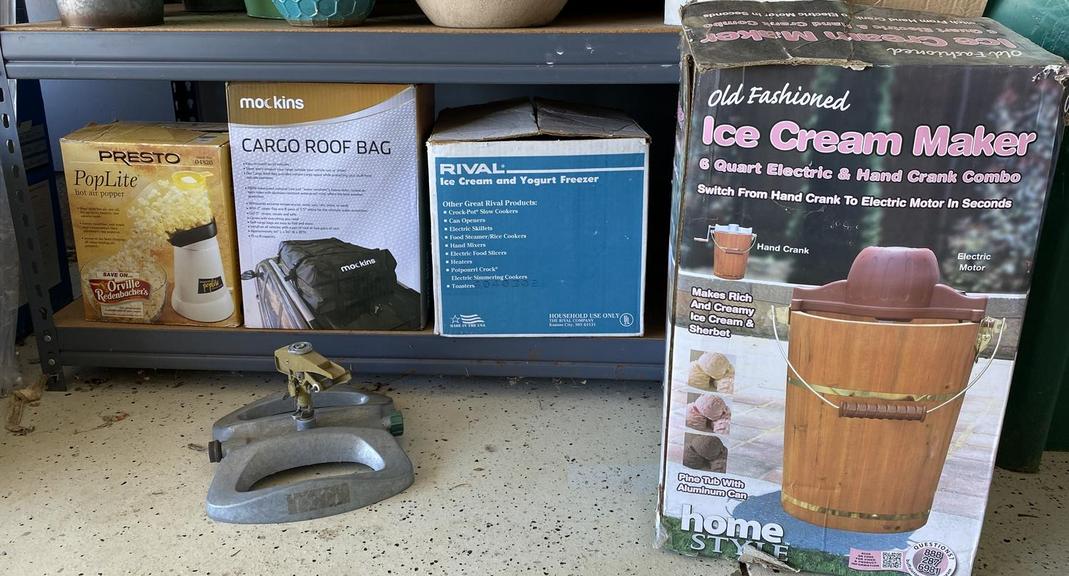 Auction Ohio | Ice Cream Maker & More