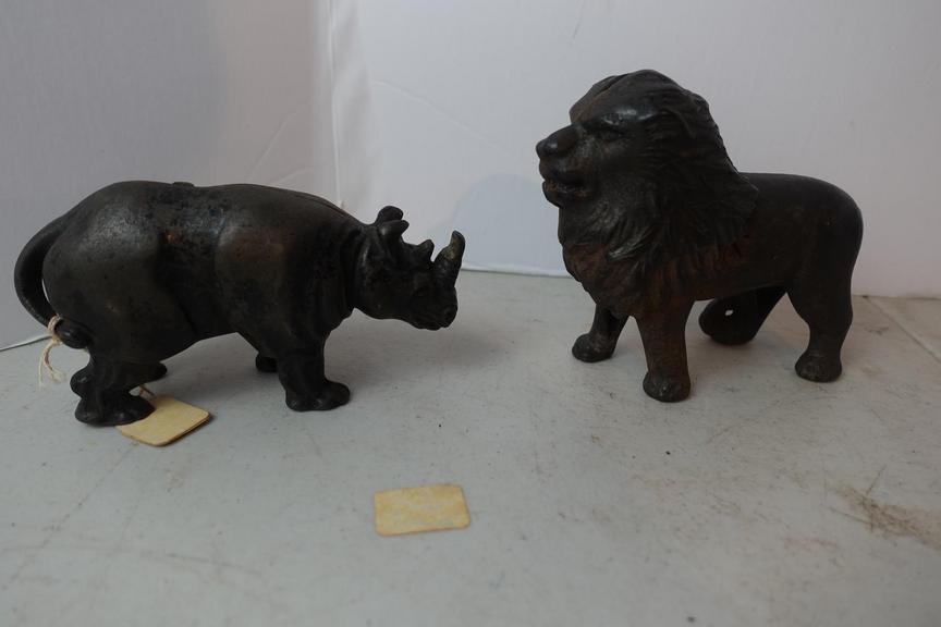 Auction Ohio | Antique Cast Iron Banks