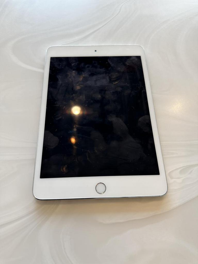 Auction Ohio | iPad Mini Model A 1538