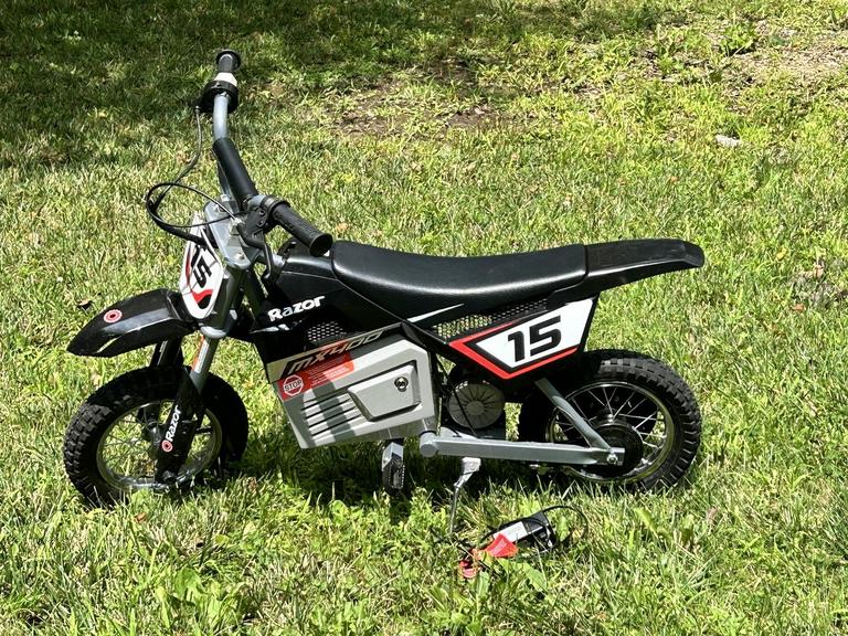 Auction Ohio | Razor Electric Bike