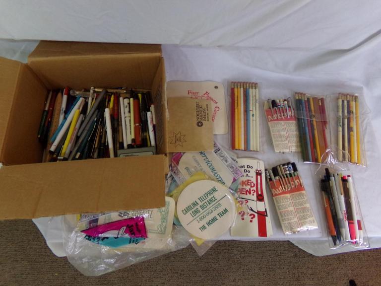 Auction Ohio | Salesman sample pens & jar openers