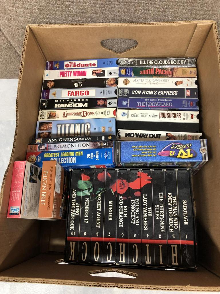 Auction Ohio | VHS Tapes