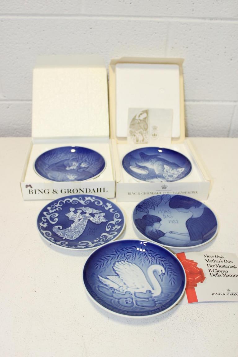 Auction Ohio | Royal Copenhagen Plates