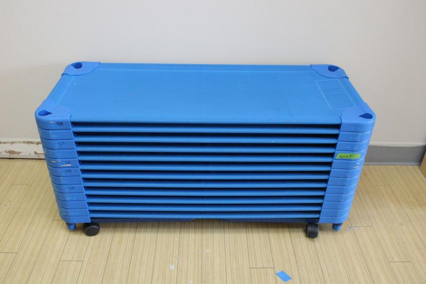 Auction Ohio | Daycare Cots
