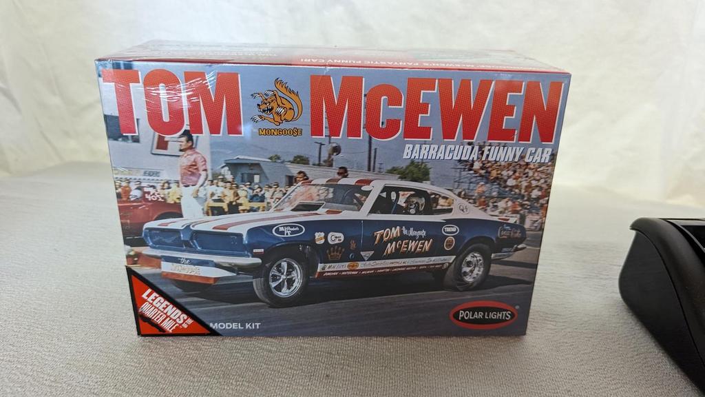 Auction Ohio | Tom Mongoose Model kit