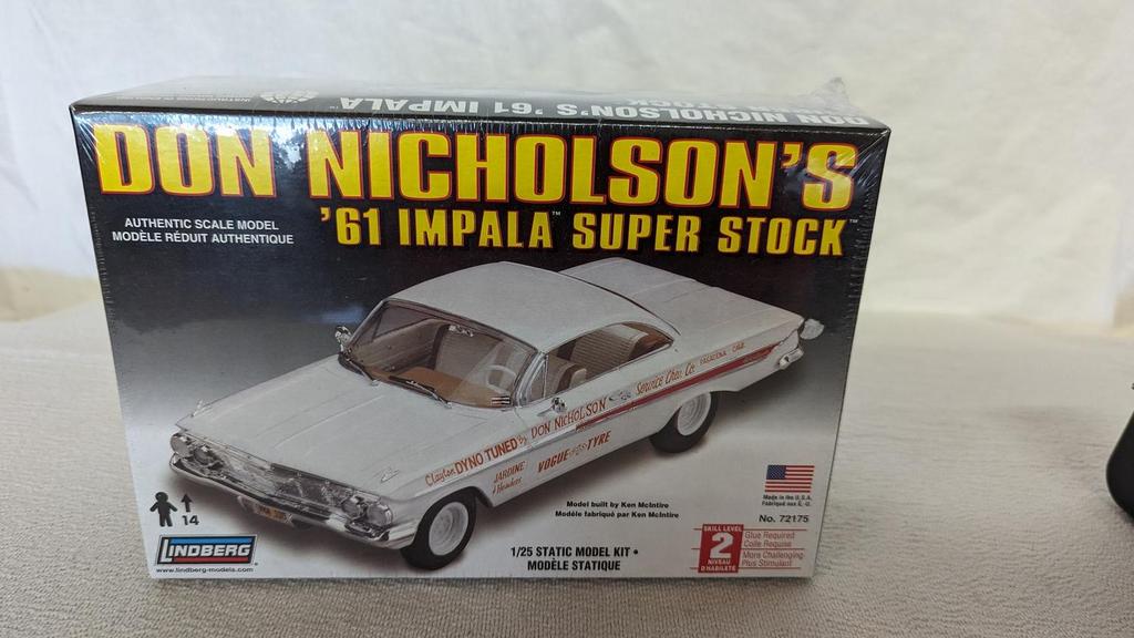 Auction Ohio | Chevy Impala Model kit