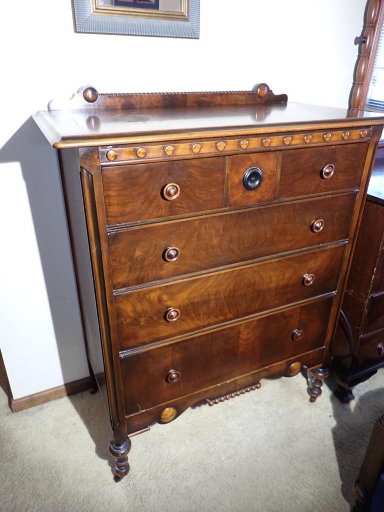Auction Ohio | Sligh Furniture Co Chest of drawers ITEMS 4,5&6 are all ...